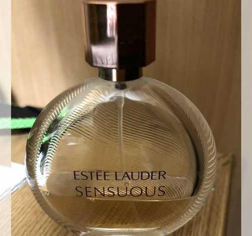 Парфюмерная вода Estée Lauder sensuous