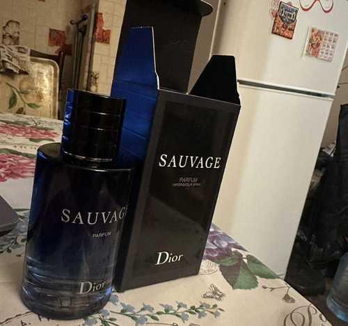 Мужские духи Dior sauvage
