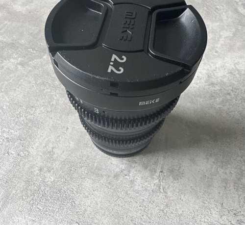 Объектив Meike T2.2 16mm Cinema Lens