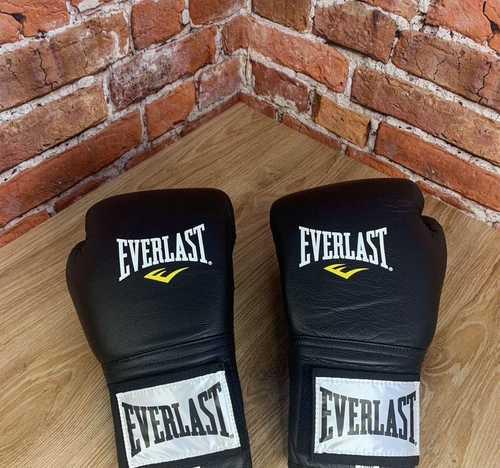 Боксерские перчатки everlast boxing pro 18 oz