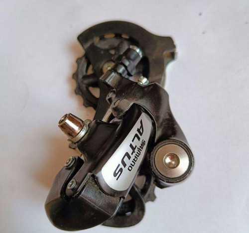 Задний переключатель shimano altus