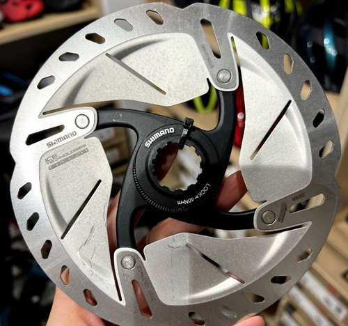 Комплект тормозных дисков Shimano SM-RT800