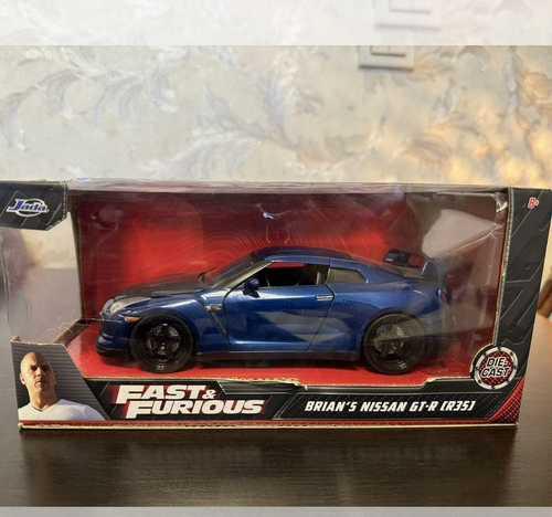 Модель авто Nissan GT-R R35, fast, jada, 1:24