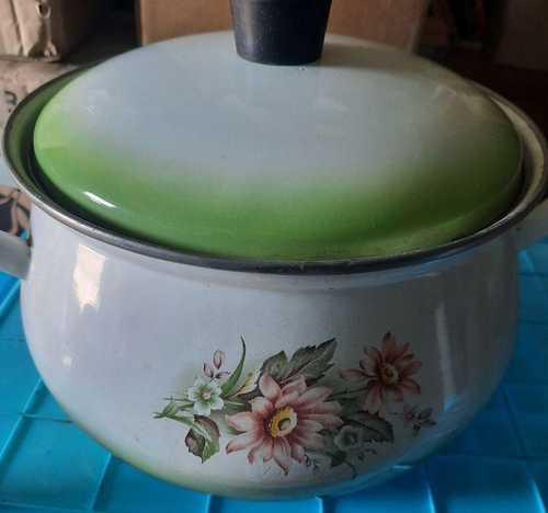 Кастрюли эмалированные бу