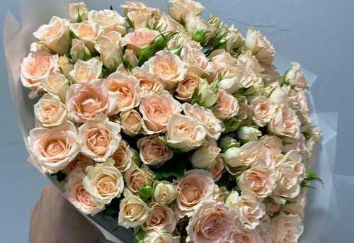 Букет из 39 кустовых роз Свит Сара