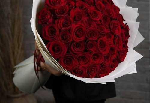 Красные розы. Большой букет красных роз. Розы