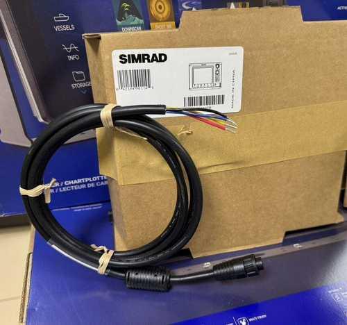 Кабель питания lowrance Power Cable 2m (6.5ft)