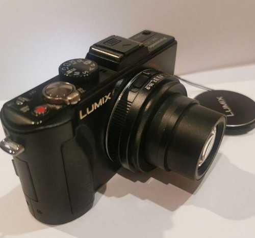 Компактный фотоаппарат Panasonic Lumix LX-5