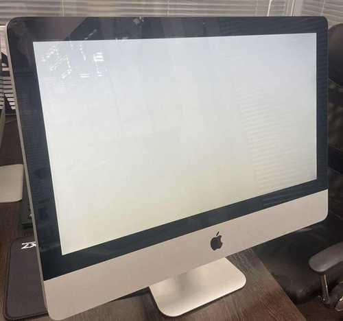 Apple iMac (21.5-inch, Mid 2011)