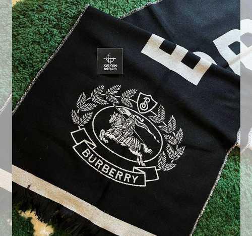 Палантин Burberry