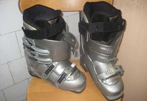 Горнолыжные ботинки Nordica N3.1W р.39(25-25,5 см)