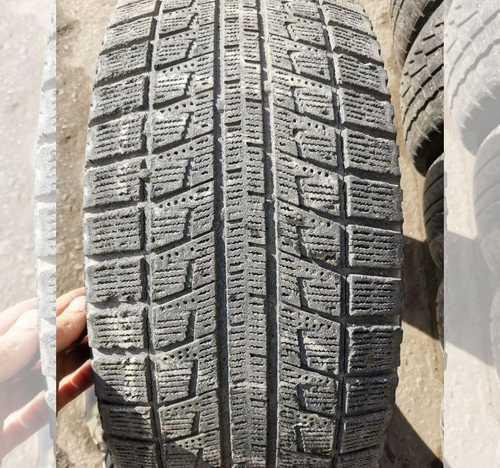 Bridgestone Blizzak Revo2 225/55 R16 27K