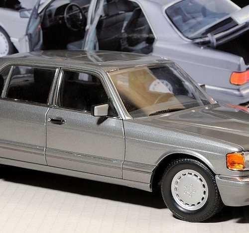 Mercedes-Benz 560 SEL 1:18 Norev