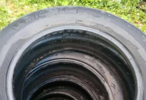 Michelin 4x4 Alpin 215/65 R16