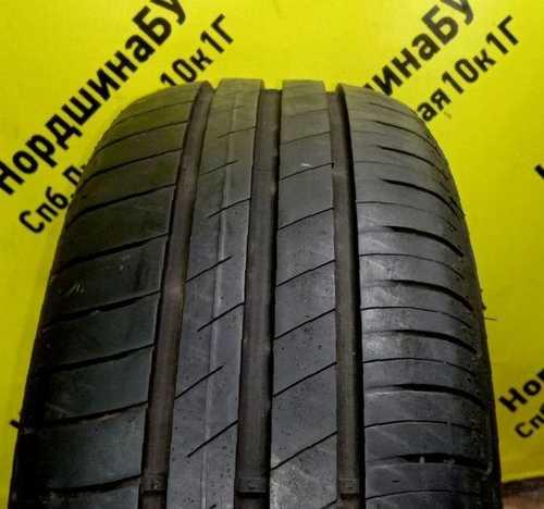 Goodyear EfficientGrip 195/60 R15