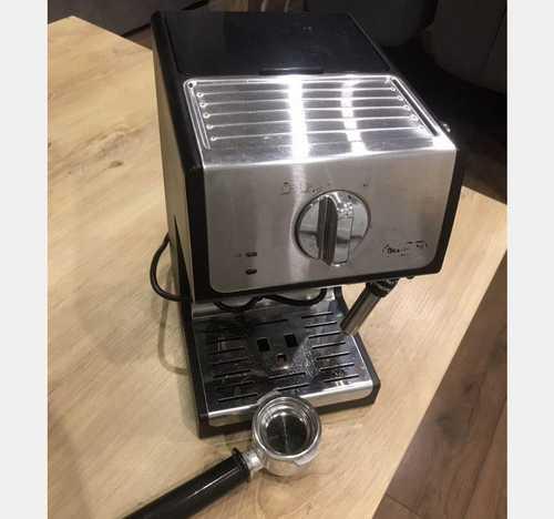 Кофеварка рожковая delonghi ecp