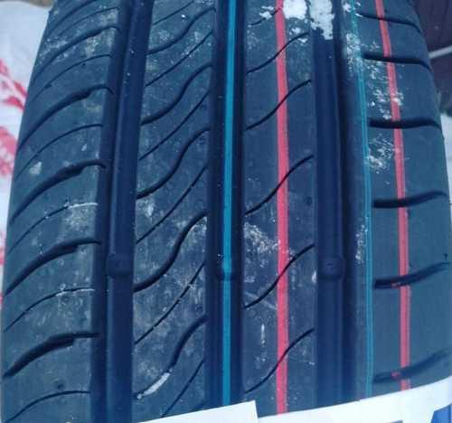 Viatti Strada 2 (V-134) 185/65 R15 92V