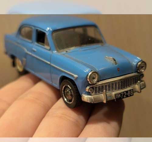 Модель автомобиля москвич 407 Deagostini 1:43