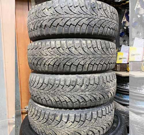 Pirelli Formula Ice 175/65 R14 82T