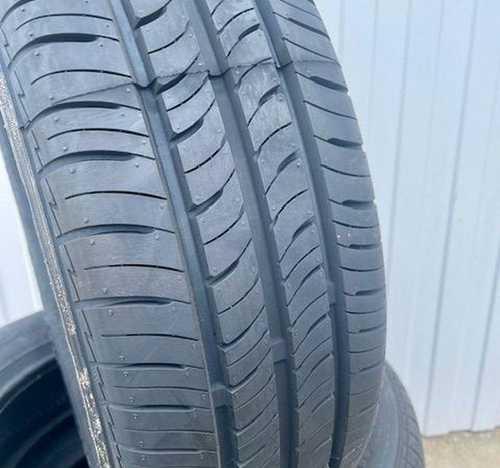 Maxxis Pragmatra MP10 185/60 R15 84H