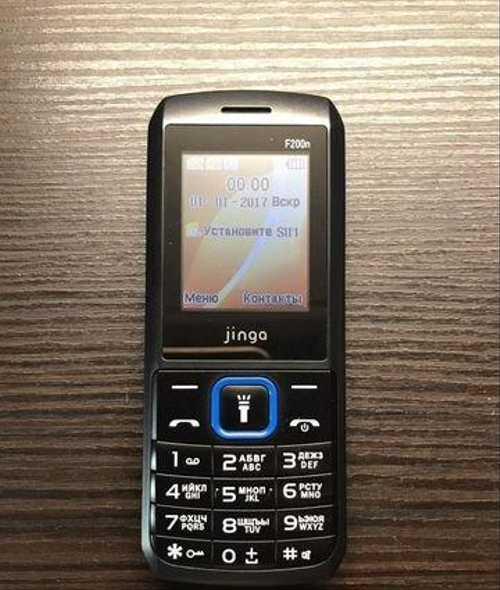 Мобильный телефон jinga F200n