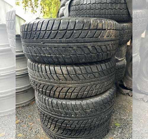 Accelera 651 Sport 205/55 R16