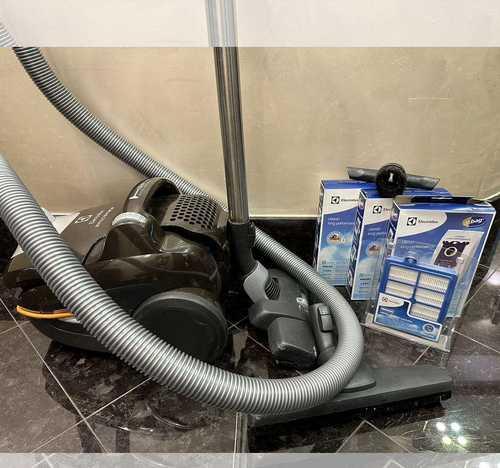Пылесос electrolux