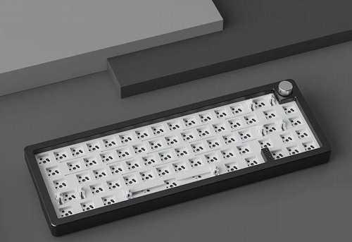 Алюминиевая механическая клавиатура A66