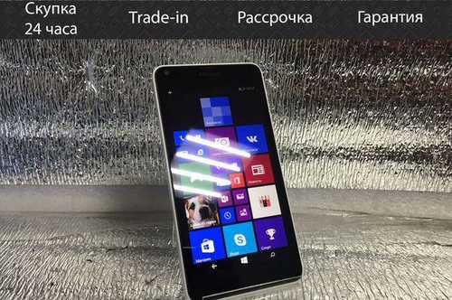 Смартфон Microsoft Lumia 640