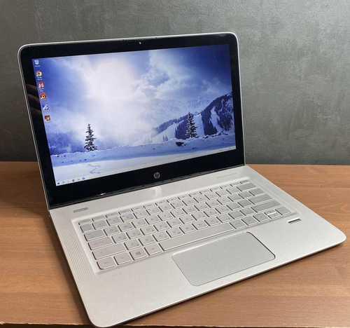 HP Envy 13,3"QHD / i3 6100U/4096/SSD 128Gb