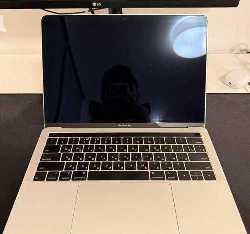 Apple Macbook Pro 13 2019 i5 16gb 512gb Silver (се