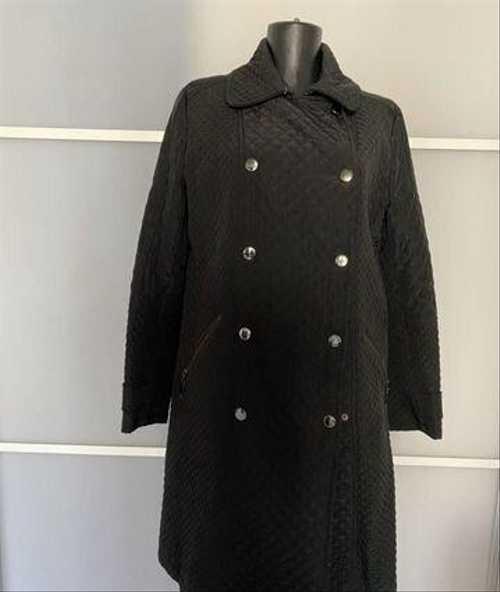 Женское черное плащ-пальто zarina 50