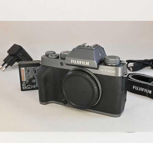 Fujifilm XT200 X-T200 body