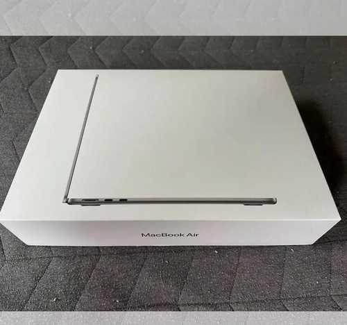 Macbook Air 13 m3 24 / 512