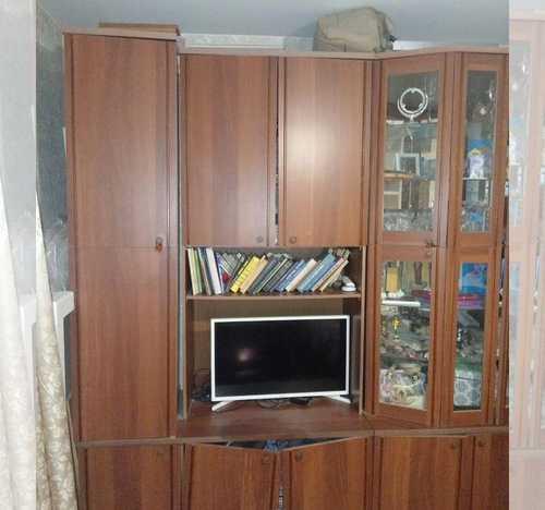 Мебельная стенка в гостинную