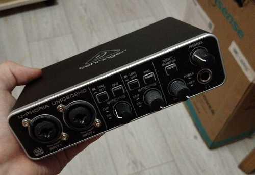 Звуковая карта behringer umc202hd