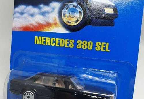 Hot wheels Mercedes, BMW