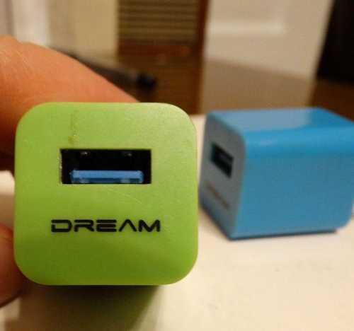 Миниатюрный блок питания/USB-адаптер Dream 1000 mA