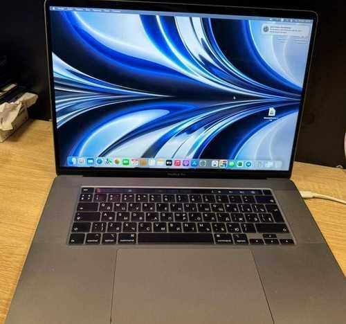 MacBook Pro 16 (2019), 512 ГБ, Core i7, 2.6 ГГц, RAM 32 ГБ, AMD Radeon Pro 5300M 4 ГБ