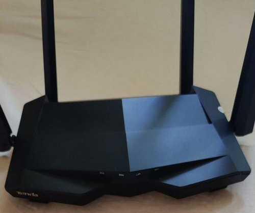 Wifi роутер Tenda AC10