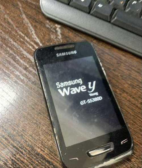 Телефон Samsung Wave