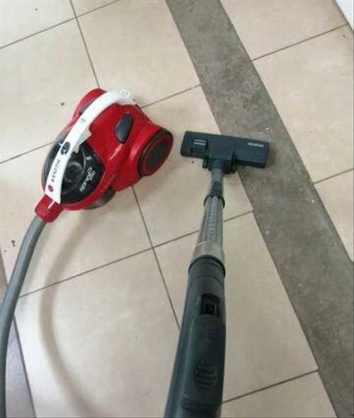 Пылесос Hoover Sprint Evo tsbe 1401