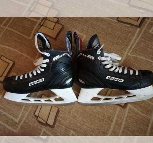 Хоккейные коньки bauer NS