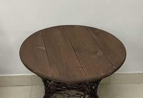 Садовый столик Бонго из ротанга