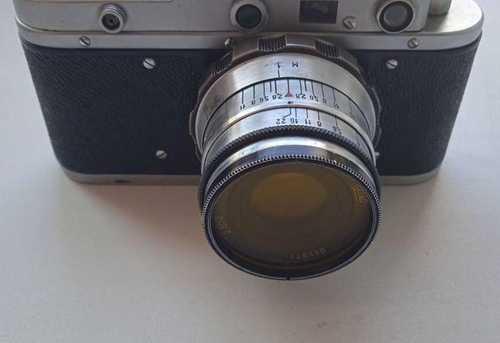 Плёночный фотоаппарат " Зоркий С "