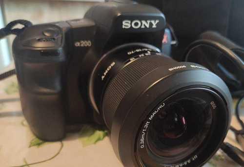 Зеркальный фотоаппарат Sony dslr-A200