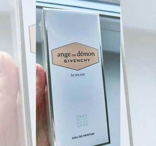 Givenchy ange ou demon le secret 30