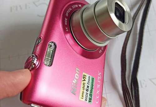 Nikon Coolpix S3300 розовый