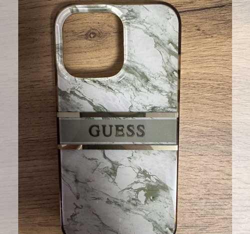 Чехол на iPhone 13 pro Guess