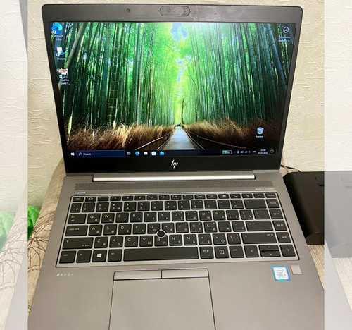 Ноутбук hp zbook